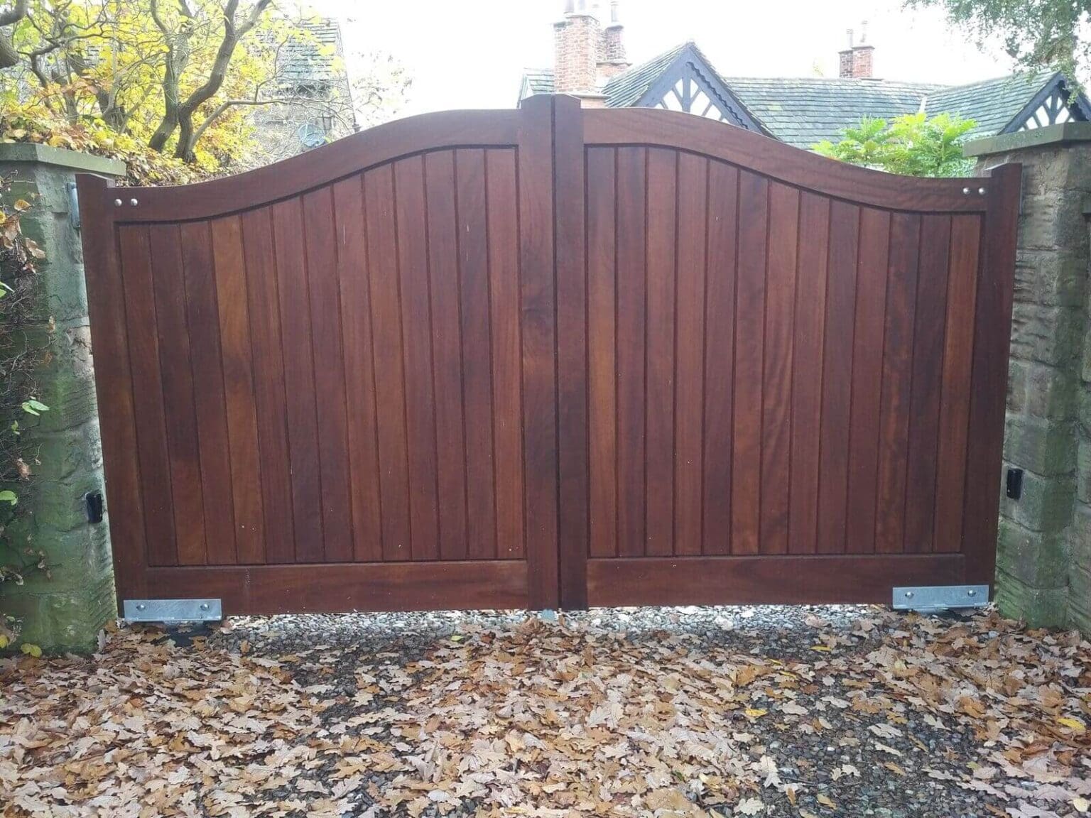 Timber Gates | Automatic Timber Gates | Yorkshire